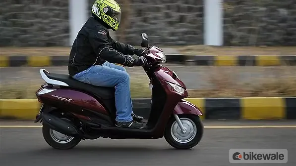 Yamaha Alpha Side Image – BikeWale