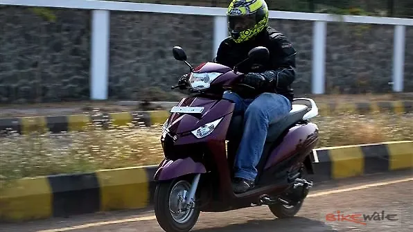 Yamaha Alpha Wheels-Tyres Image – BikeWale