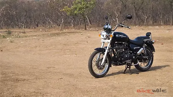 Images of Royal Enfield Thunderbird 350 | Photos of Thunderbird 350 ...
