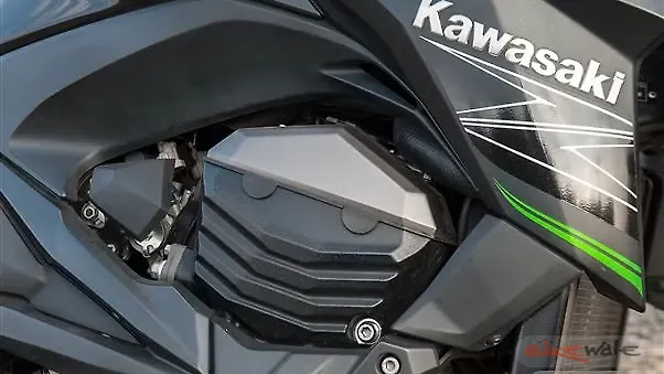 Kawasaki Z800 Exterior Image – BikeWale