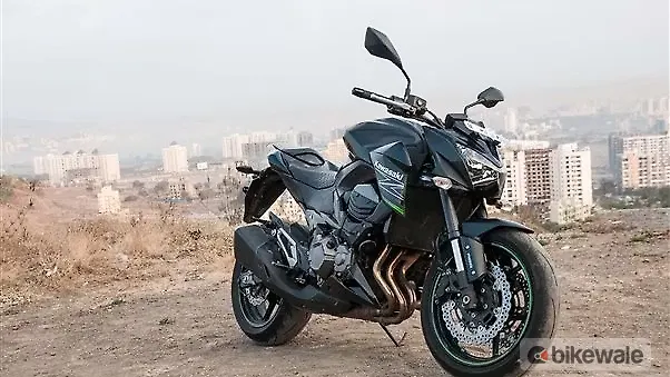 Kawasaki Z800 Front Three-Quarter Image – BikeWale