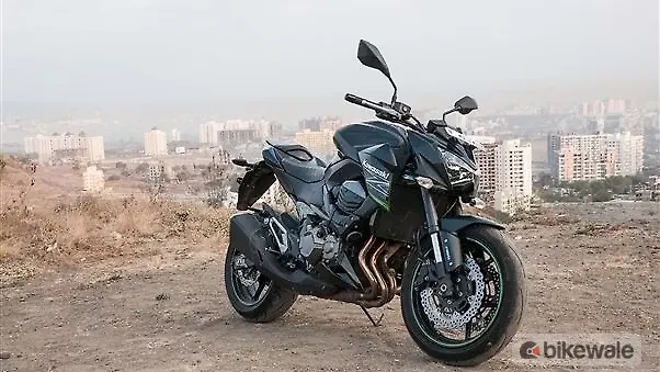 Kawasaki Z800 Front Three-Quarter Image – BikeWale