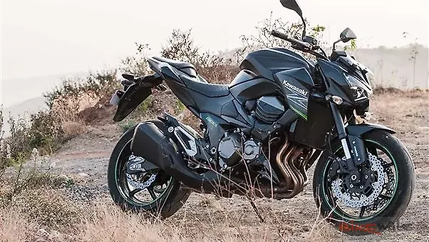 Kawasaki Z800 Front Image – BikeWale