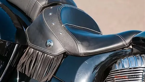 Indian Chieftain Side Image – BikeWale