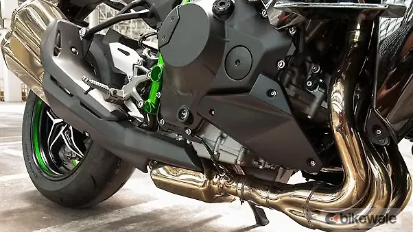 Kawasaki Ninja H2 [2018-2019] Exhaust Image – BikeWale