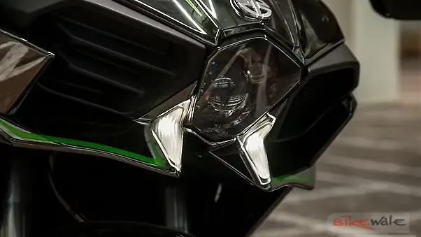 Kawasaki Ninja H2 [2018-2019] Headlamp Image – BikeWale