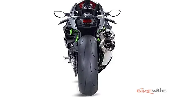 Kawasaki Ninja H2 [2018-2019] Rear Three-Quarter Image – BikeWale