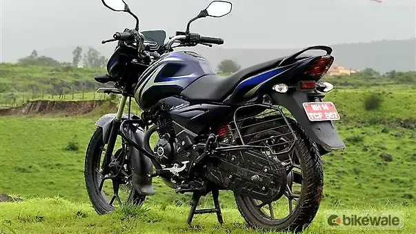 Bajaj Discover 150F Side Image – BikeWale