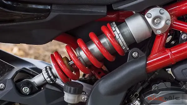 Benelli TNT 300 [2020] Exterior Image – BikeWale