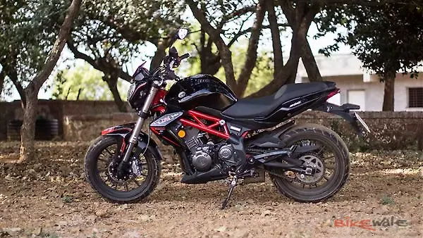 Benelli TNT 300 [2020] Brakes Image – BikeWale