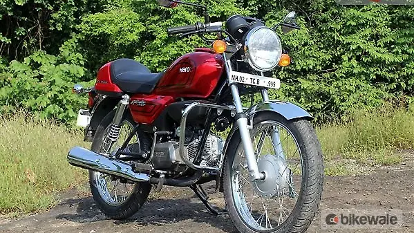 Hero Splendor Pro Classic Front Three-Quarter Image – BikeWale