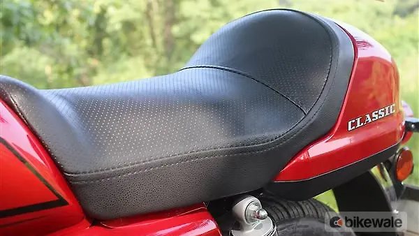 Hero Splendor Pro Classic Seat Image – BikeWale