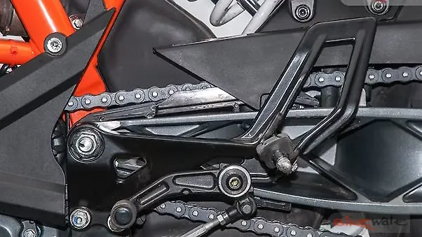 KTM RC390 [2014-2016] Tank Image – BikeWale