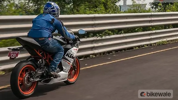 KTM RC390 [2014-2016] Side Image – BikeWale