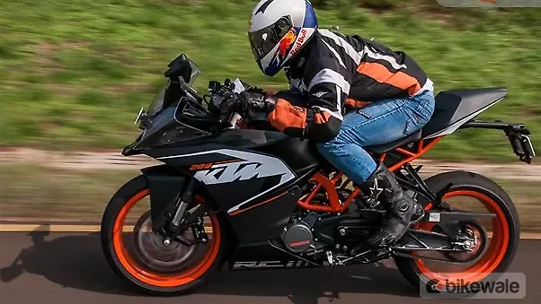 KTM RC 200 [2020] Action Image – BikeWale