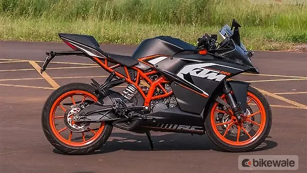KTM RC 200 [2020] Cornering Image – BikeWale