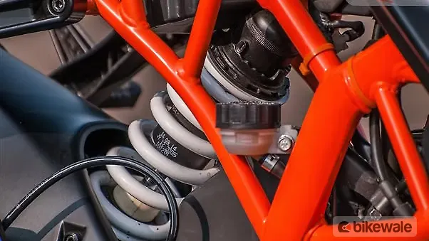 KTM RC 200 [2020] Wheels-Tyres Image – BikeWale