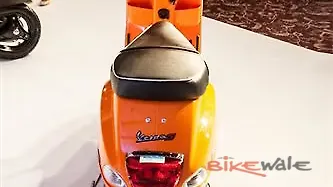 Vespa S Rear Three-Quarter Image – BikeWale