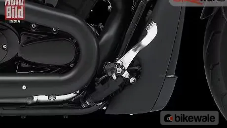 Harley-Davidson V Rod Tank Image – BikeWale