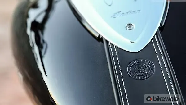 Indian Chief Classic Tank Image – BikeWale