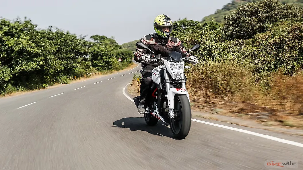 Benelli TNT 25 Exterior Image – BikeWale