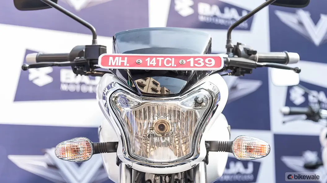 Bajaj V15 Exterior Image – BikeWale