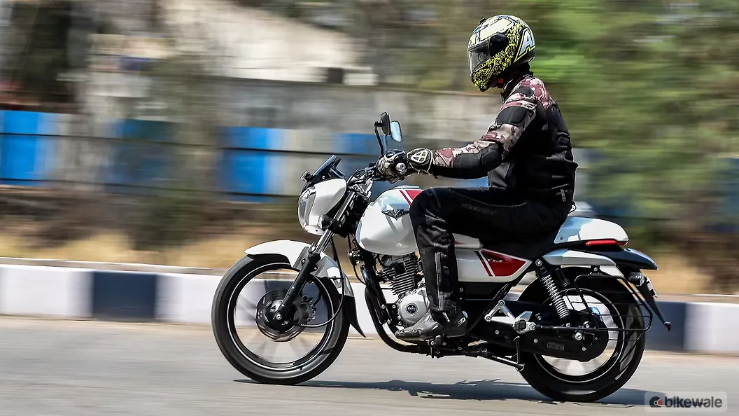 Bajaj V15 Exterior Image – BikeWale