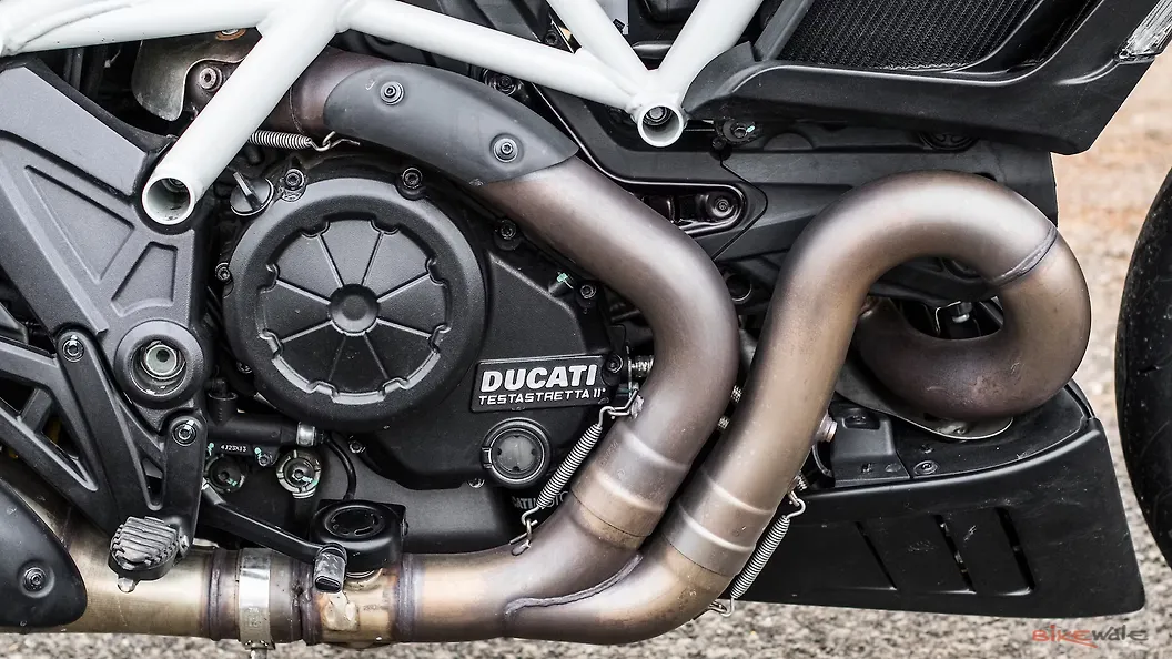 Ducati Diavel Carbon Engine Image – BikeWale