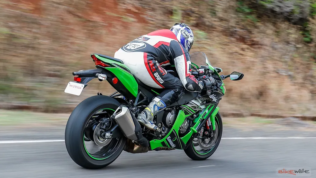 Kawasaki Ninja ZX-10R [2018-2019] Side Image – BikeWale