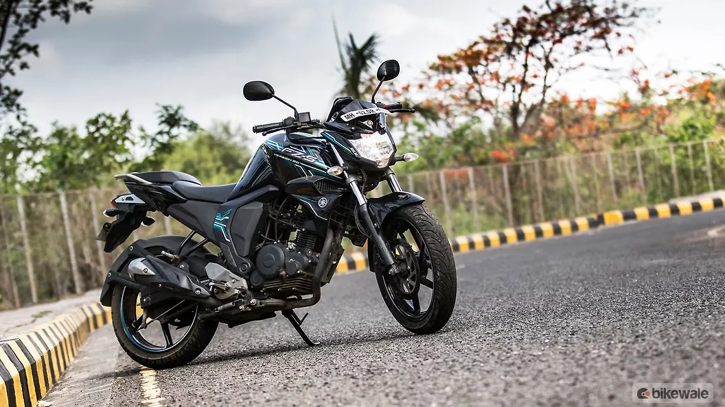 Yamaha FZ S V 2.0 Front Three-Quarter Image – BikeWale