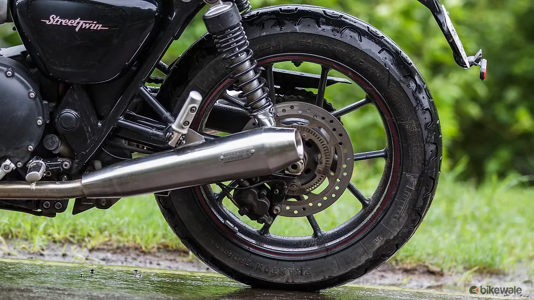 Triumph Street Twin [2018] Wheels-Tyres Image – BikeWale