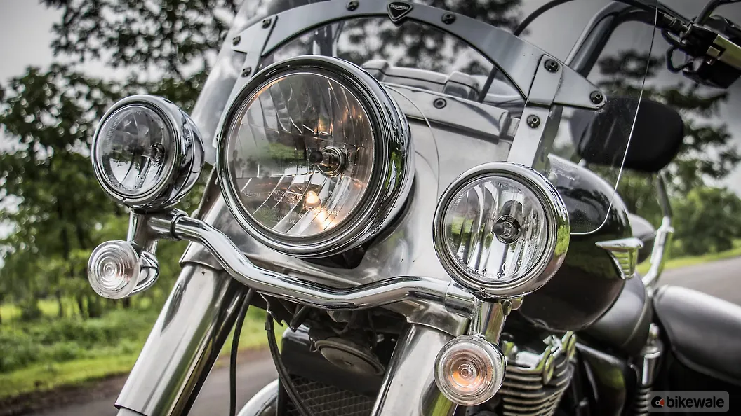 Triumph Thunderbird LT Engine Image – BikeWale