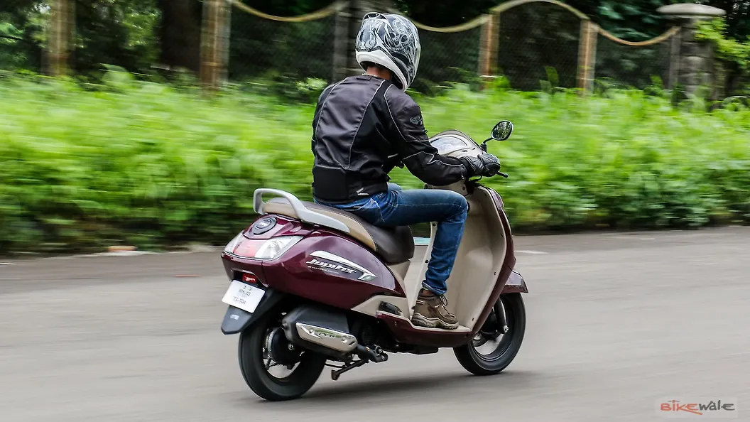 TVS Jupiter Rear Image – BikeWale