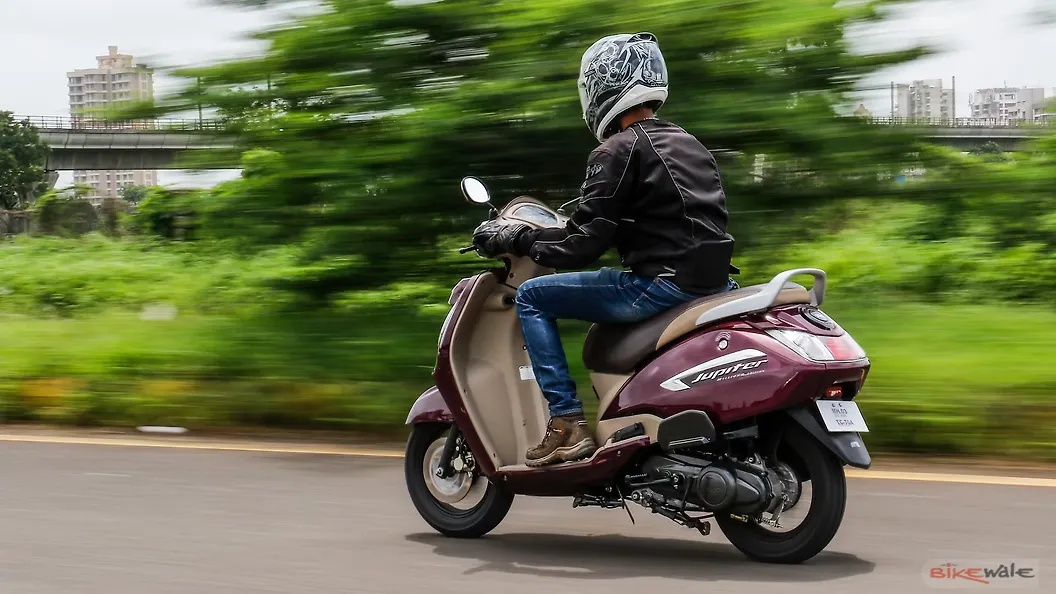 TVS Jupiter Rear Image – BikeWale