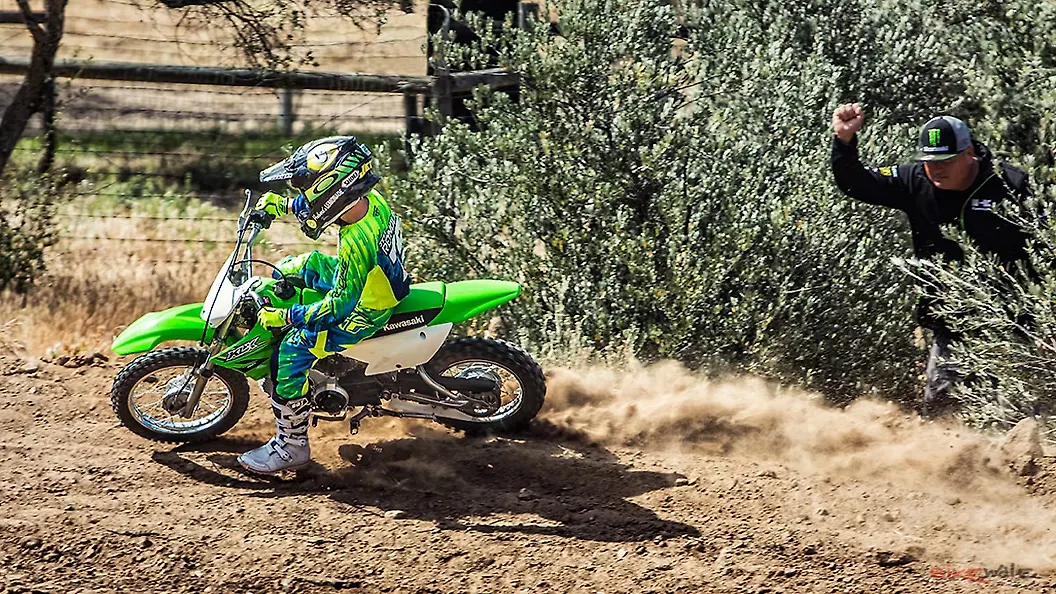 Kawasaki KLX 110 Side Image – BikeWale