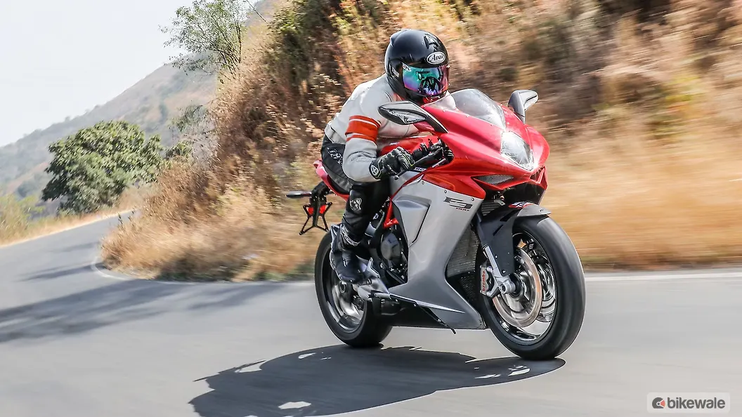 MV Agusta F3 800 [2018-2019] Front Three-Quarter Image – BikeWale
