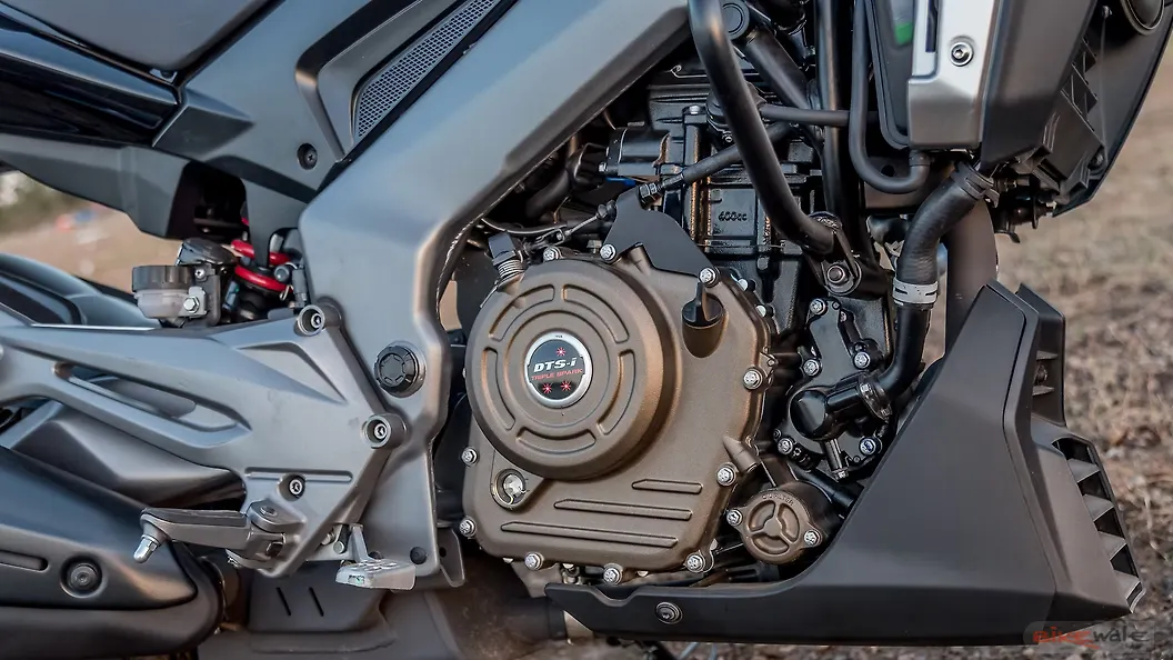 Bajaj Dominar 400 [2018] Engine Image – BikeWale