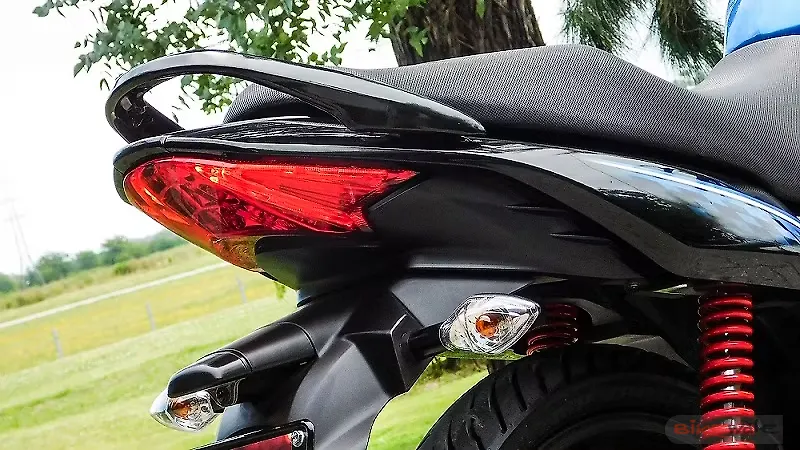 Hero Glamour 125 Side Image – BikeWale