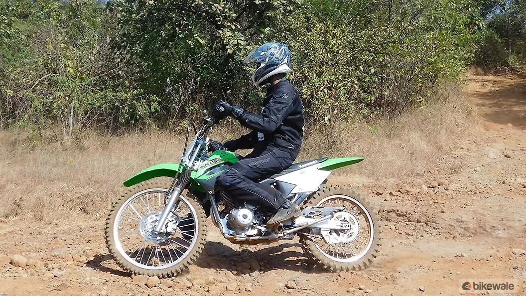 Kawasaki KLX 140G [2017-2018] Action Image – BikeWale