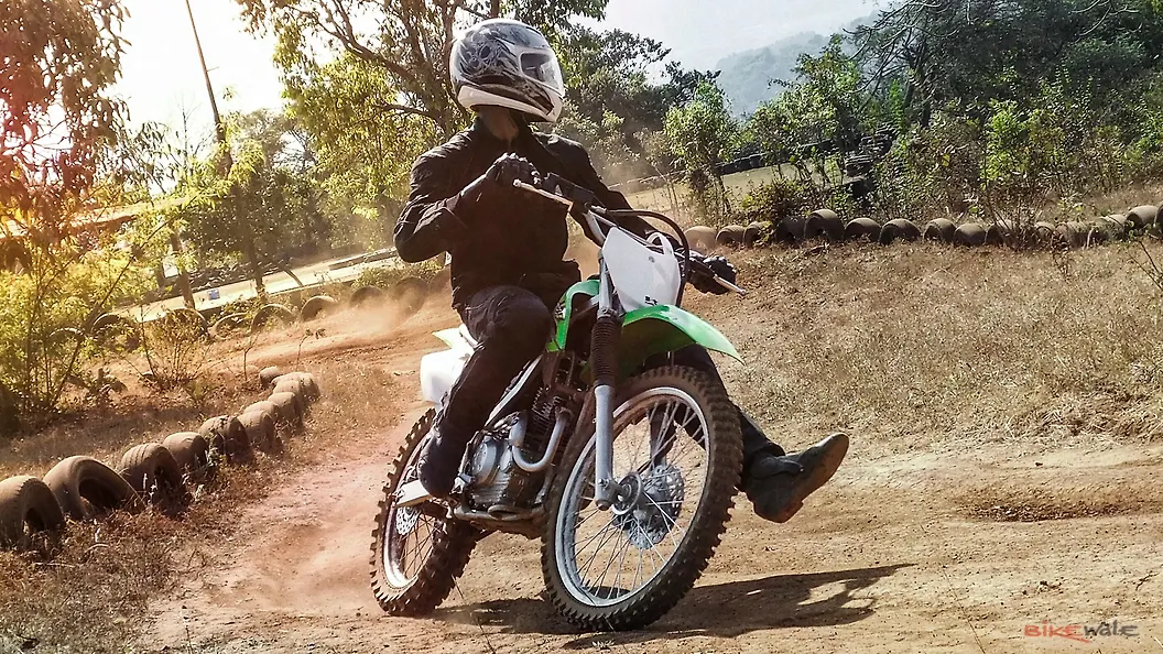 Kawasaki KLX 140G [2017-2018] Action Image – BikeWale