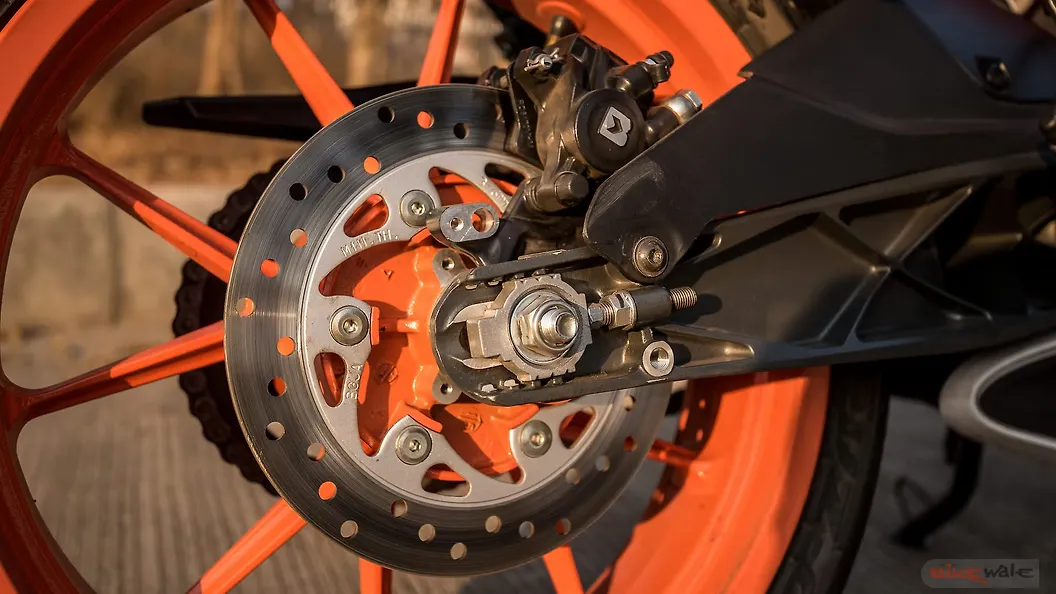 KTM RC 200 [2020] Brakes Image – BikeWale