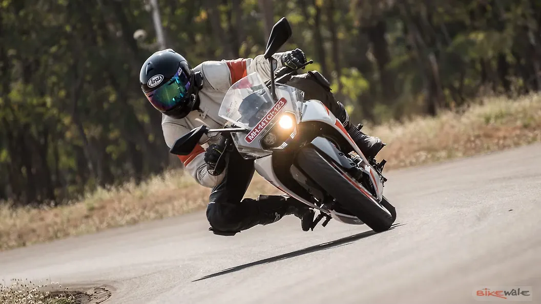 KTM RC 200 [2020] Mirror Image – BikeWale