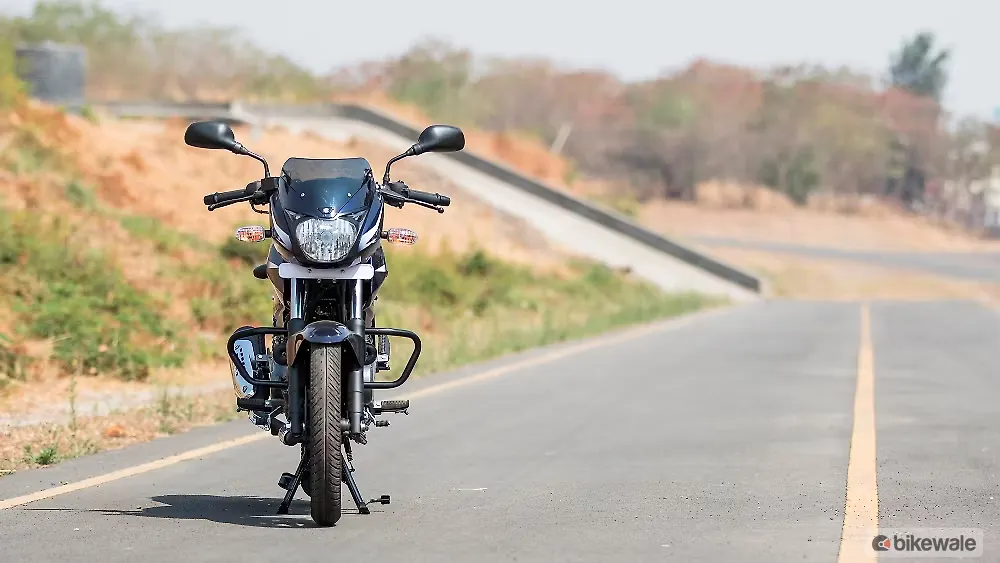 Bajaj Pulsar 180 [2001-2019] Front Image – BikeWale