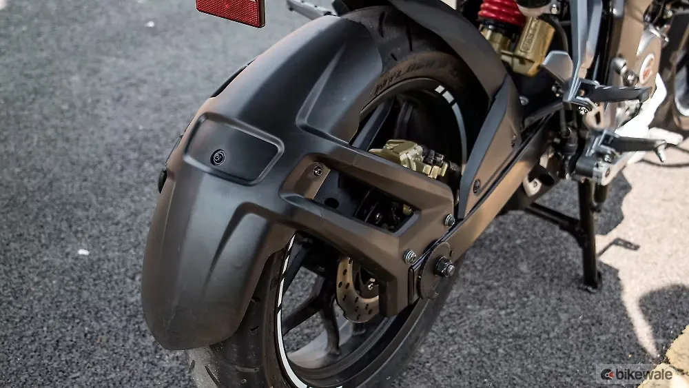 Bajaj Pulsar NS200 Wheels-Tyres Image – BikeWale