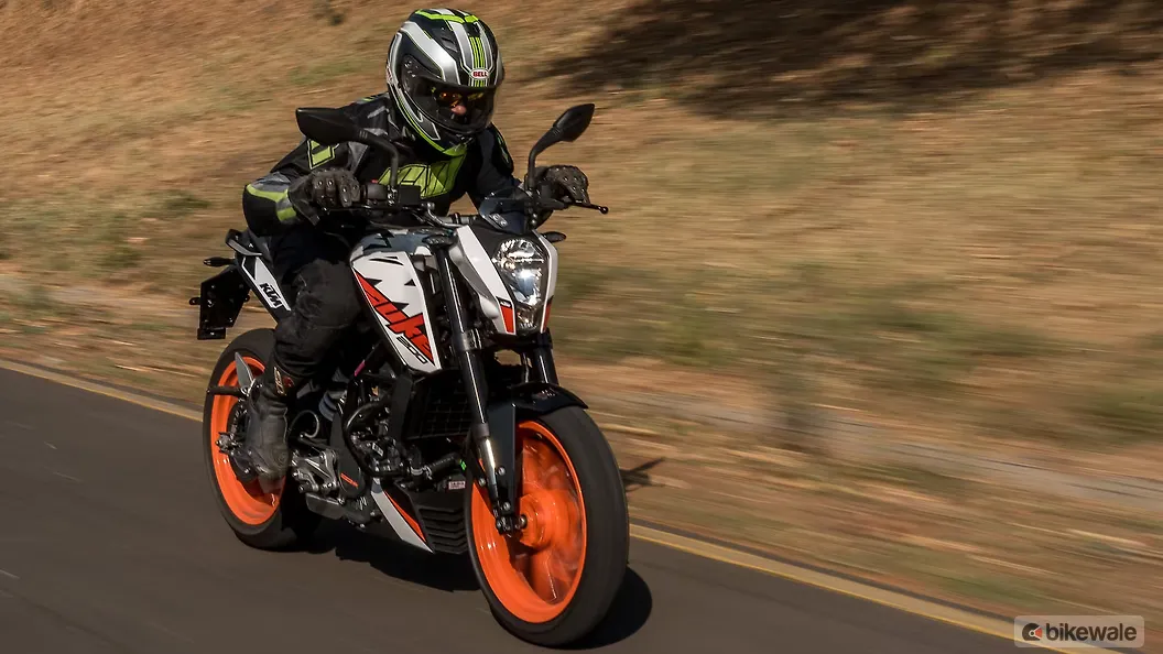KTM 200 Duke [2021] Action Image – BikeWale