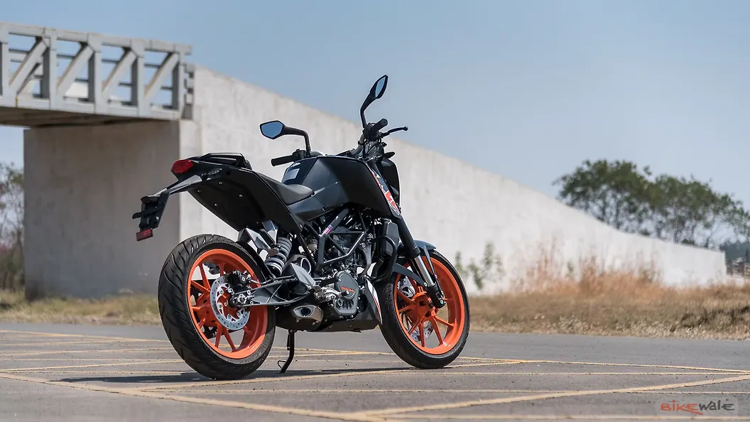 KTM 200 Duke [2021] Seat Image – BikeWale