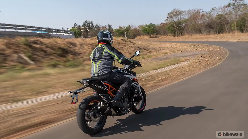 KTM 250 Duke [2021] Left Hand Side Image – BikeWale