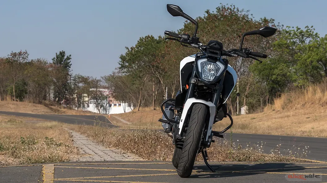 KTM 250 Duke [2021] Front Image – BikeWale