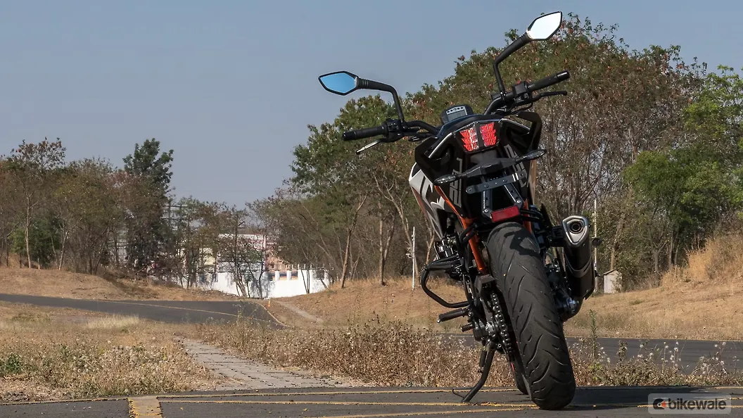 KTM 250 Duke [2021] Rear Brake Image – BikeWale