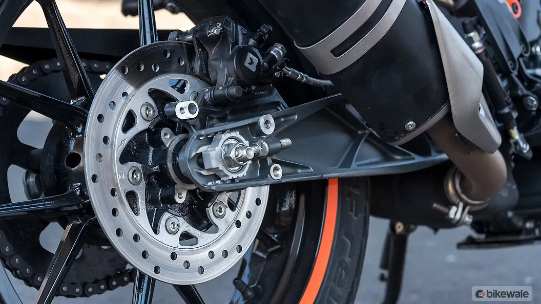 KTM 250 Duke [2021] Rear Brake Image – BikeWale